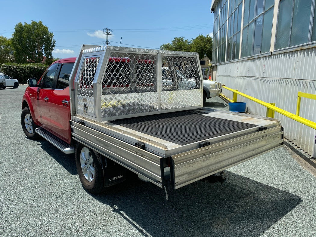 1775 mm 2 Door Aluminium Dog Cage Gullwing Toolbox – Magnum MFG